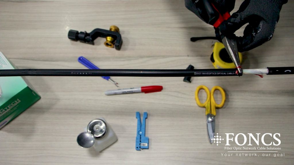 How to prepare a Fiber Optic Cable for Mid-Span Access - FONCS